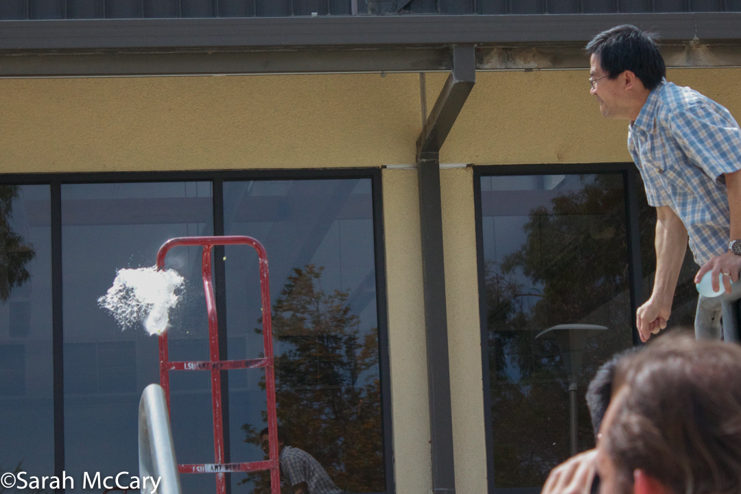 Water balloons, high shutter speeds and timing | The Pixels in Pete’s World